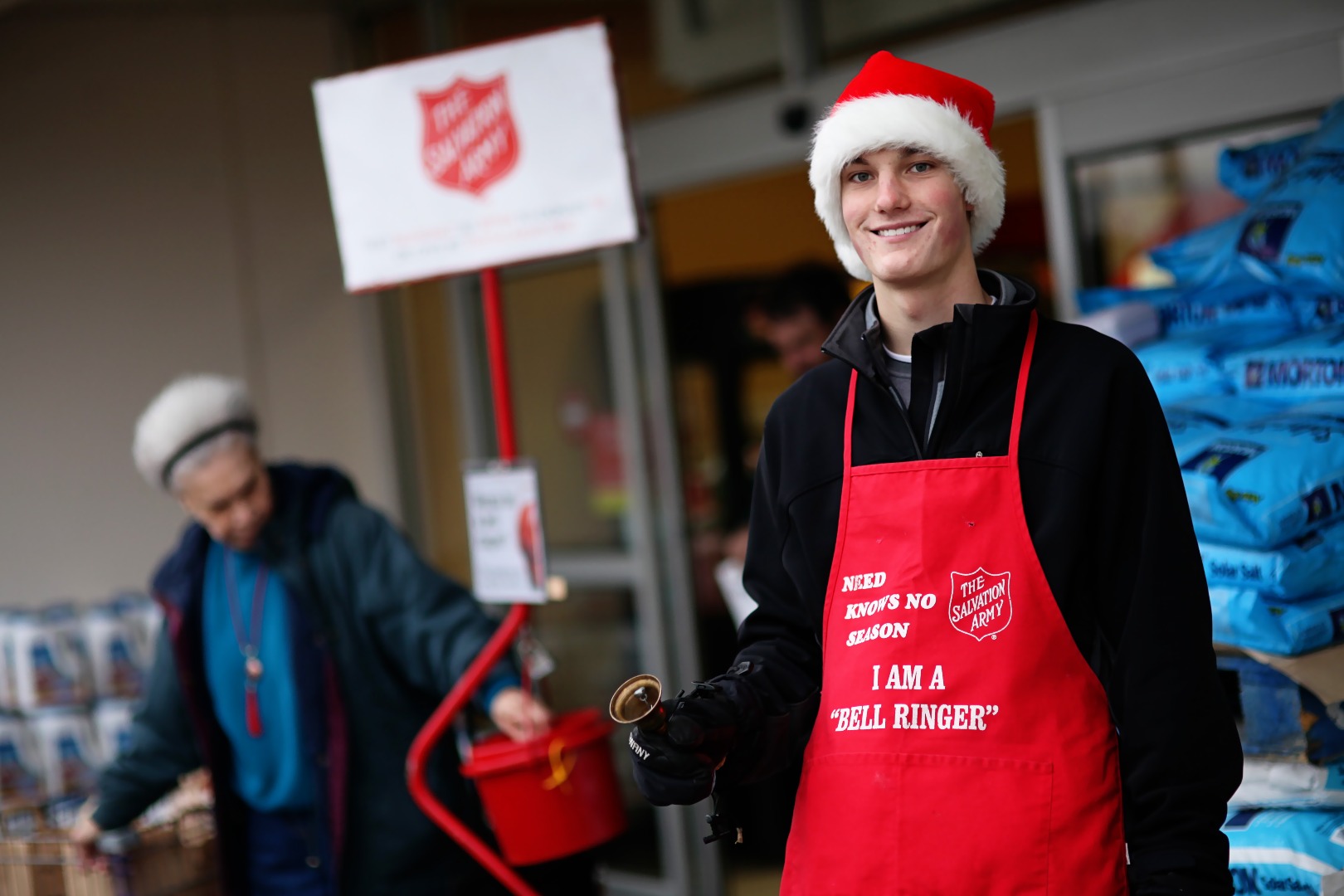 Volunteers Key to the Success of Filling Red Kettles - Volunteer Fox Cities
